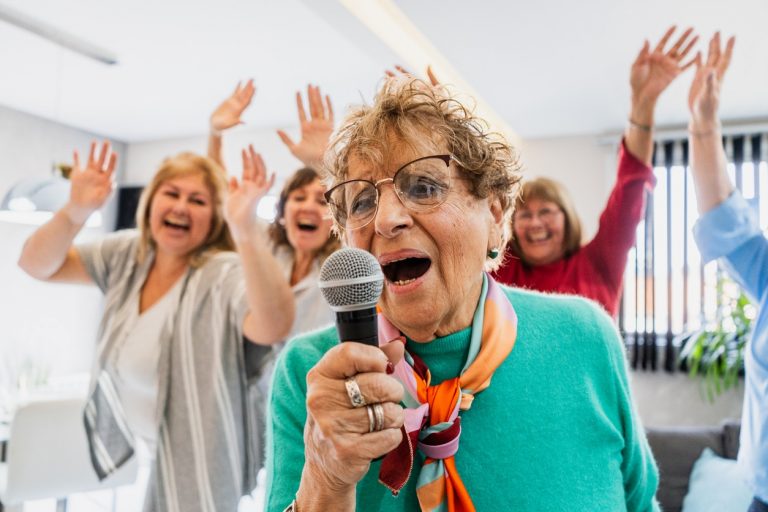Can Age Affect the Sound or Strength of My Voice? | Dr Nick Hamilton